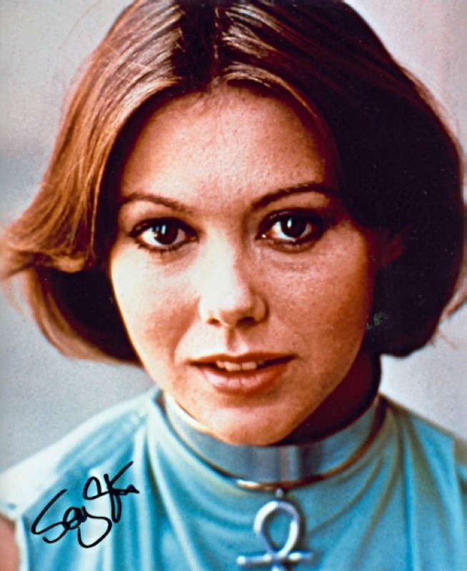 Jenny Agutter autograph, item FP395424