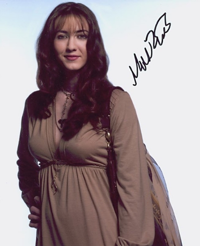 Madeline Zima autograph, item FP903525