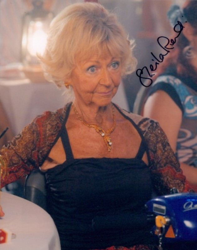 Sheila Reid autograph, item FP589346