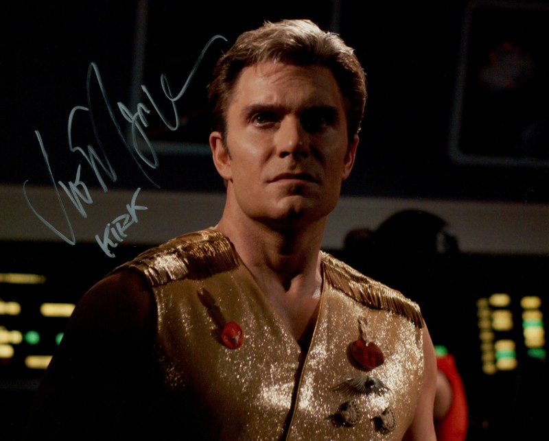Vic Mignogna autograph, item FP624070
