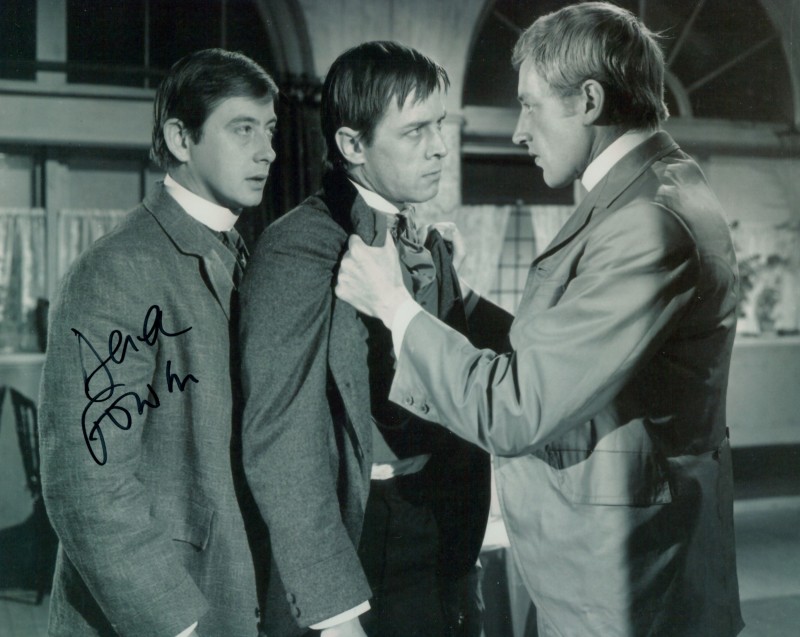 Derek Fowlds autograph, item FP839031