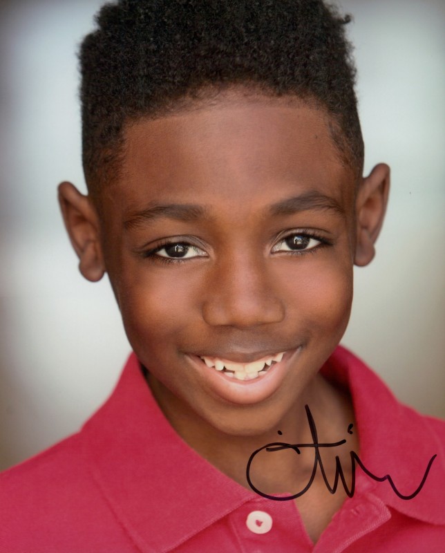 Christian Isaiah autograph, item FP861155