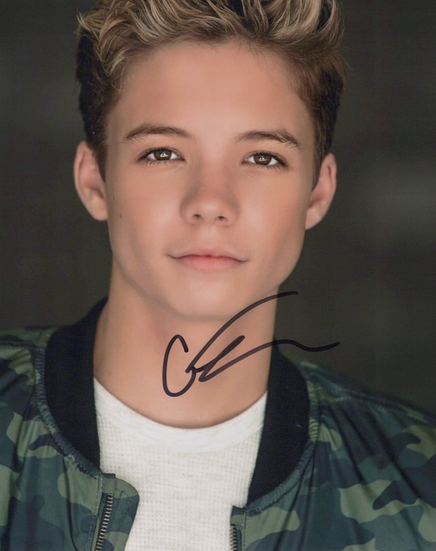 Connor Finnerty autograph, item FP696048