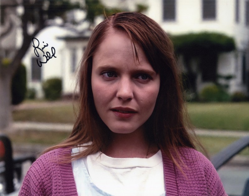 Lisa Wilcox autograph, item FP648975