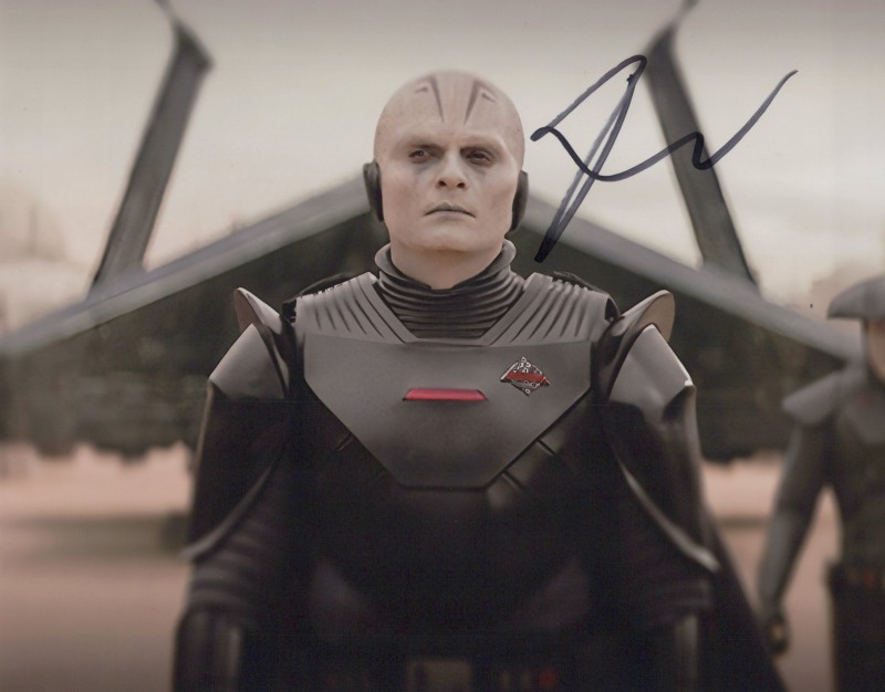 Rupert Friend autograph, item FP709703