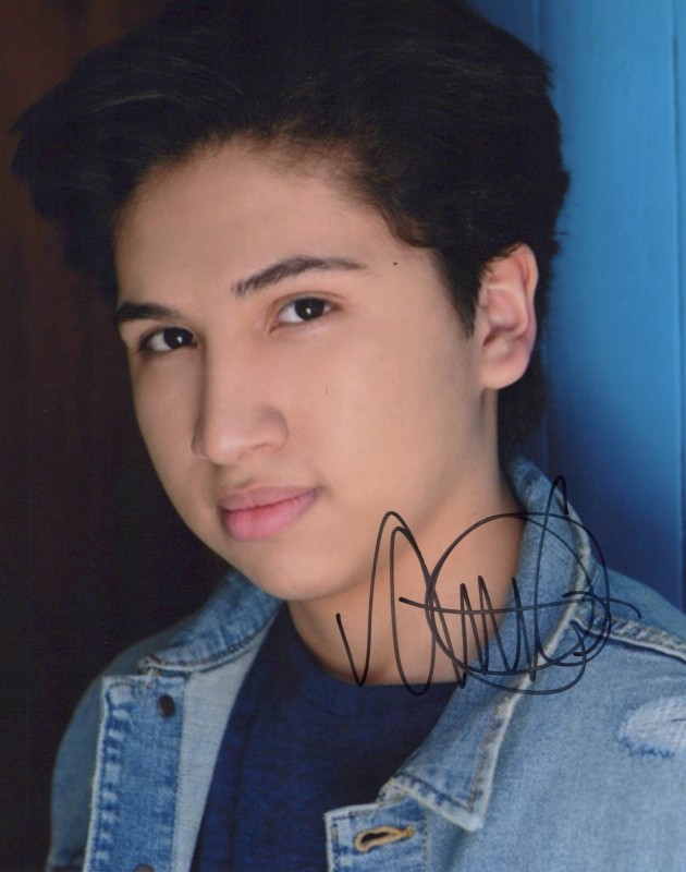 Anthony Gonzalez autograph, item FP607411