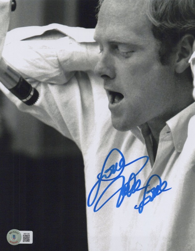 Mike Love autograph, item AW16253