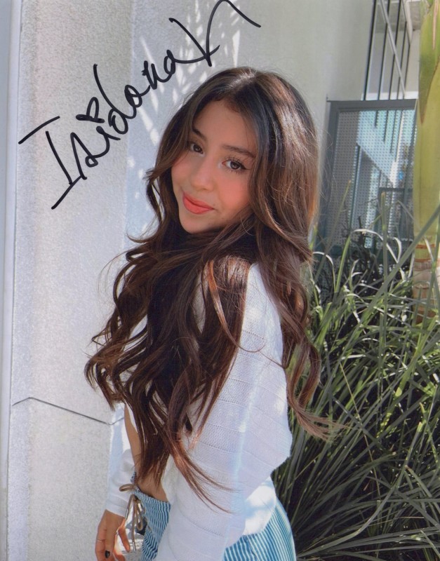 Isidora Villagra autograph, lot 1010