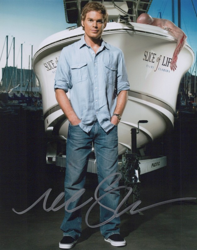Michael C. Hall autograph, item FP718686