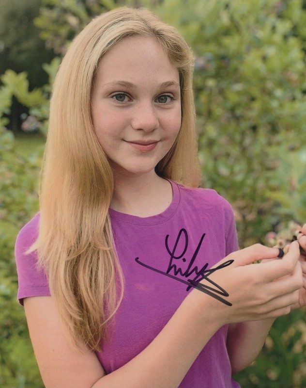 Lily Brooks O'Briant autograph, item FP616662