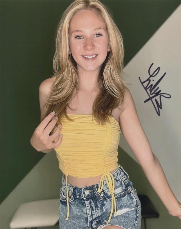 Lily Brooks O'Briant autograph, item FP616666