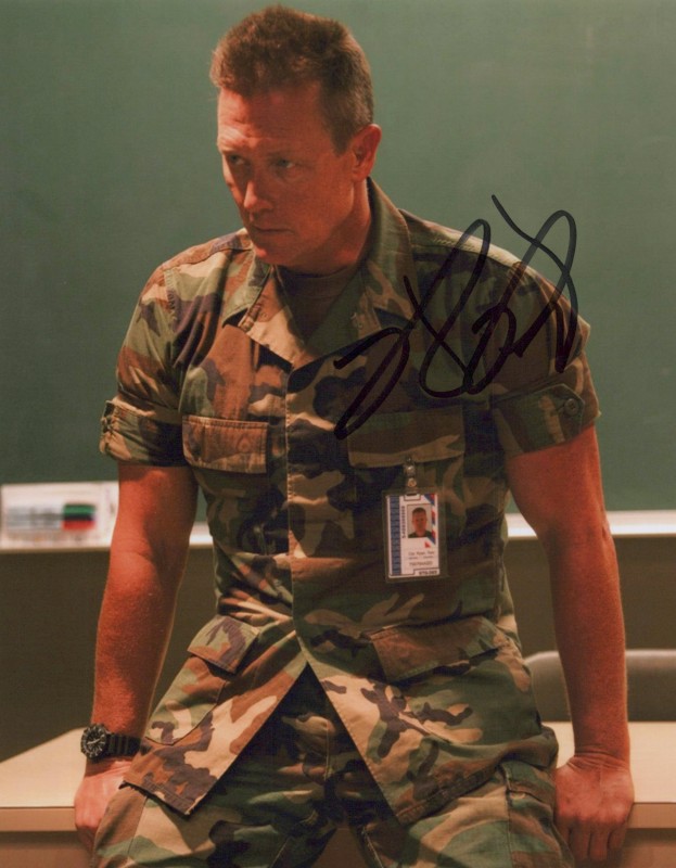 Robert Patrick autograph, item FP813045
