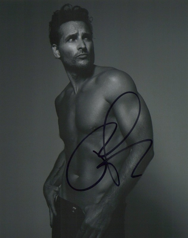 Peter Facinelli autograph, item FP623311