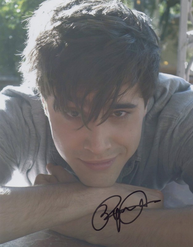 Ryan McCartan autograph, item FP630153