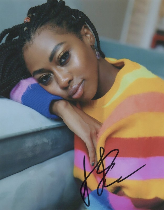 Shakira Ja'nai Paye autograph, SKU 0001297726