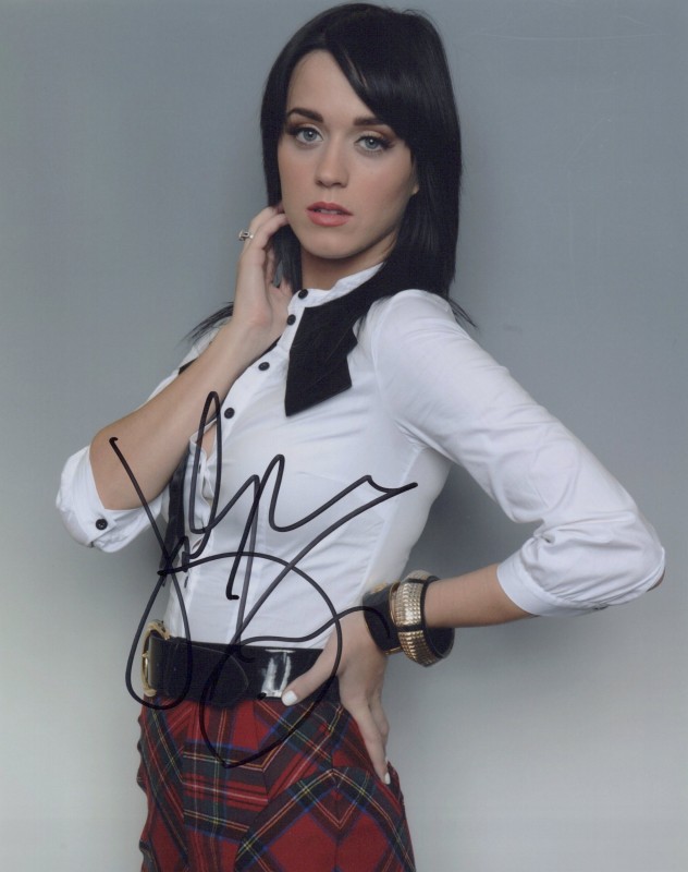 Katy Perry autograph, item FP787040