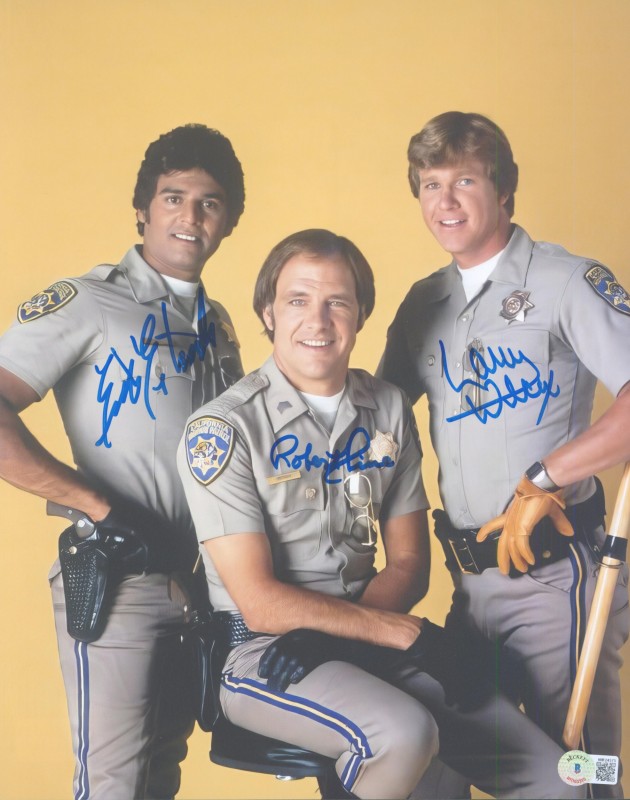 CHiPs autograph, item FP783293