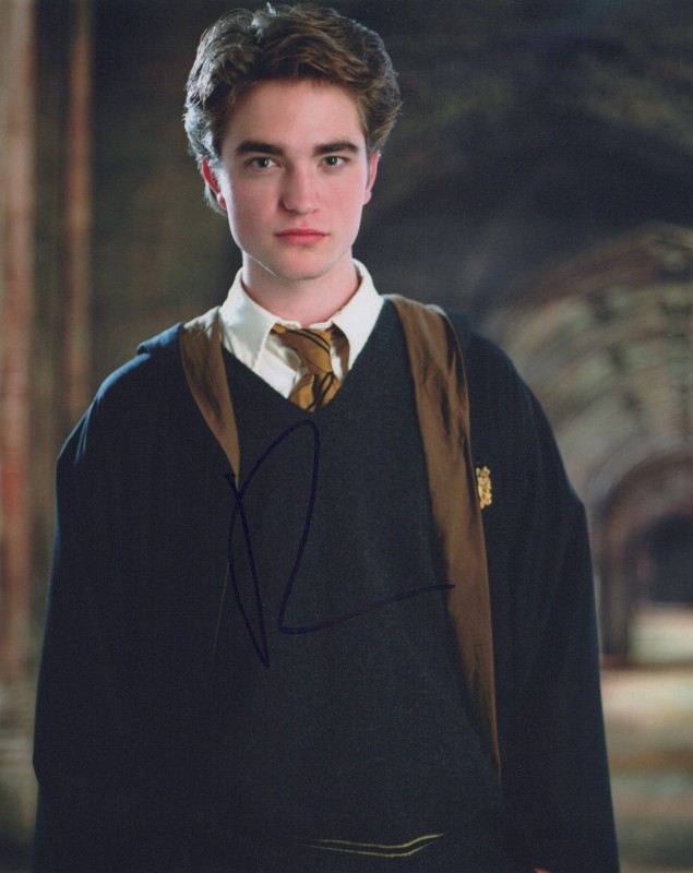 Robert Pattinson autograph, item FP677753