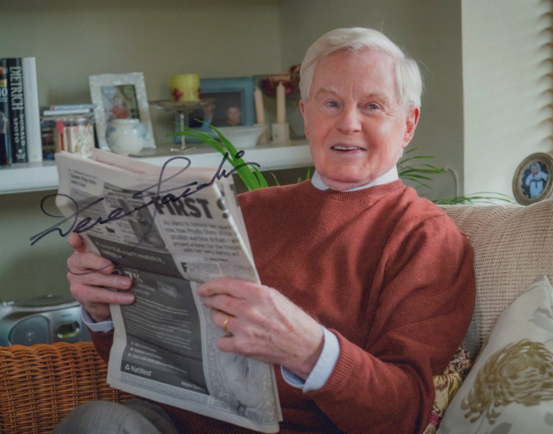 Derek Jacobi autograph, item FP662137