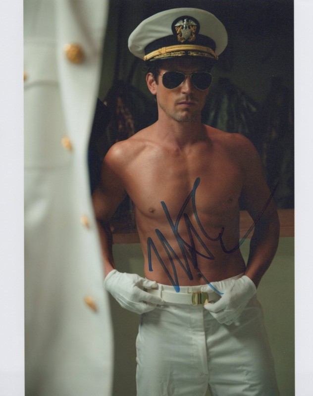 Matthew Bomer autograph, item FP661170
