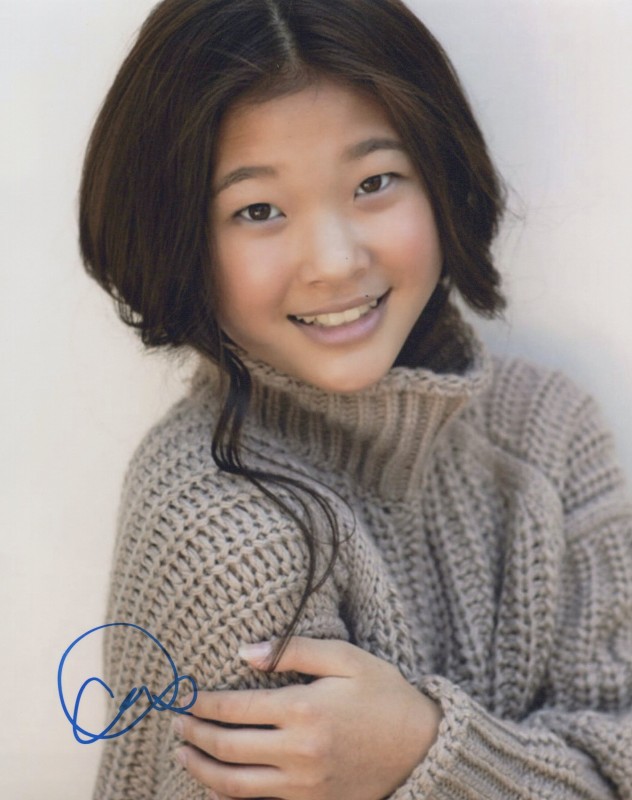 Caitlin Kim autograph, item FP790531