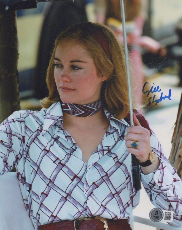 Cybill Shepherd autograph, item FP796246