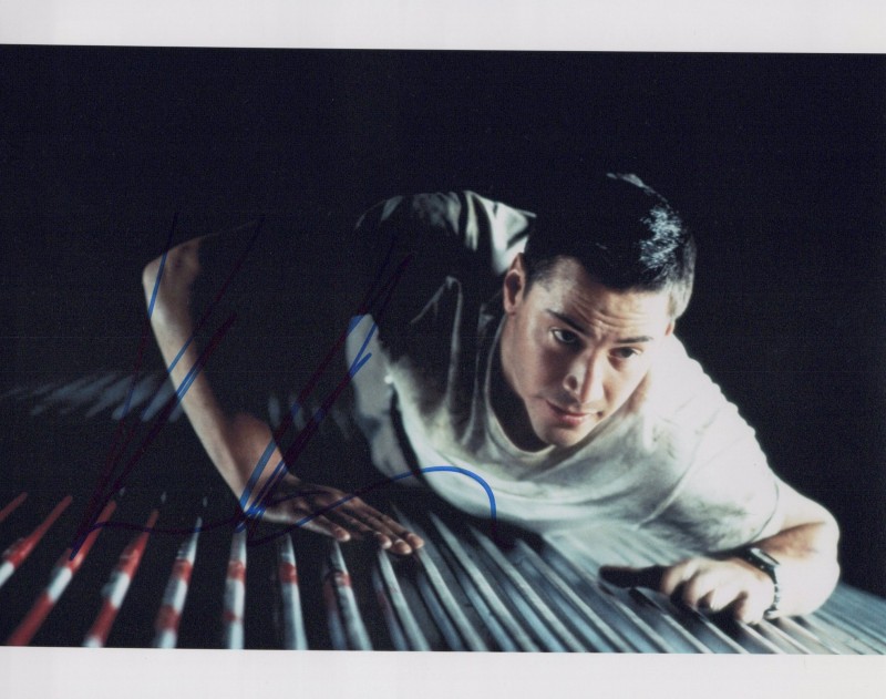 Keanu Reeves autograph, item FP703374