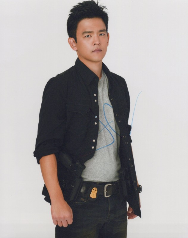 John Cho autograph, item FP728198