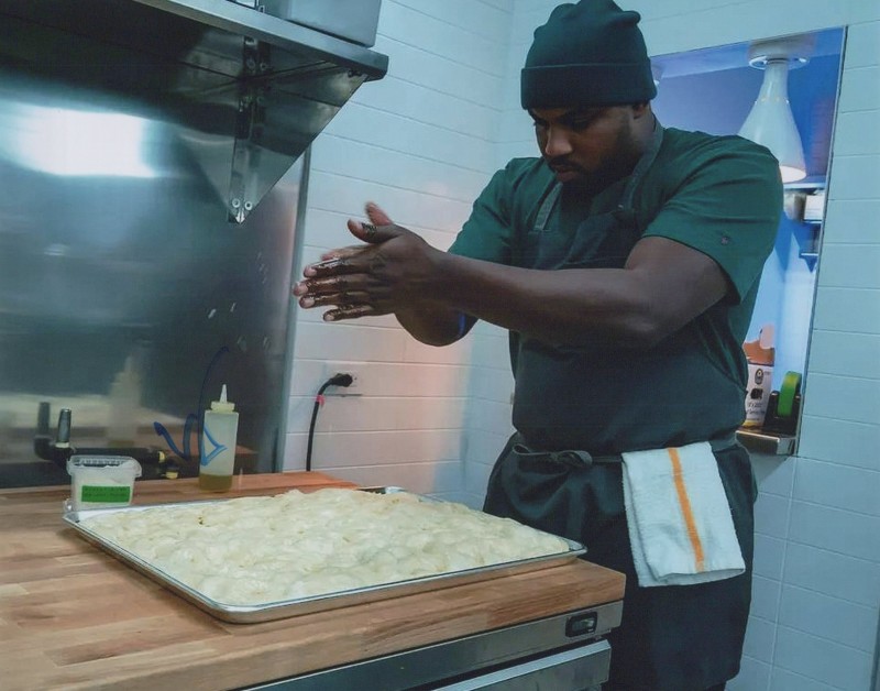 Lionel Boyce autograph, item FP818541