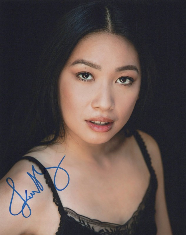 Jess Hong autograph, lot 547