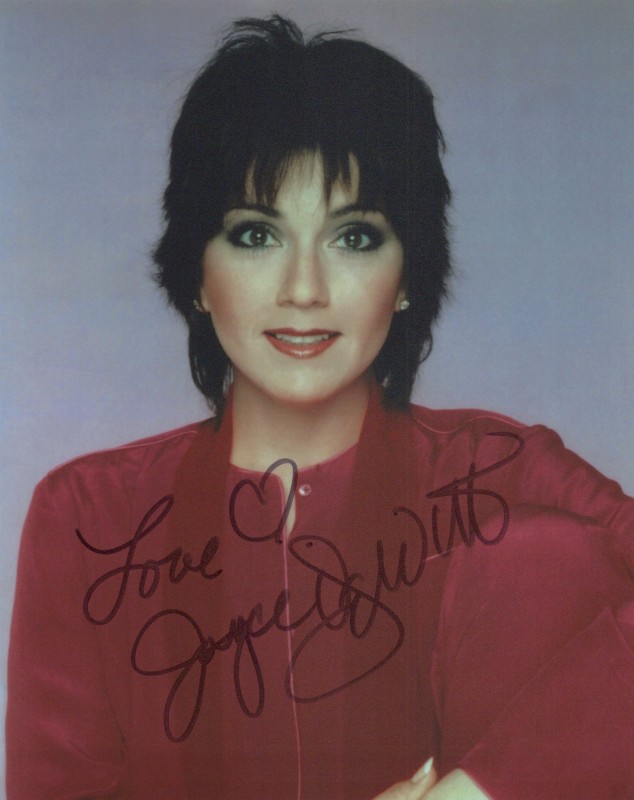 Joyce DeWitt autograph, item FP825588