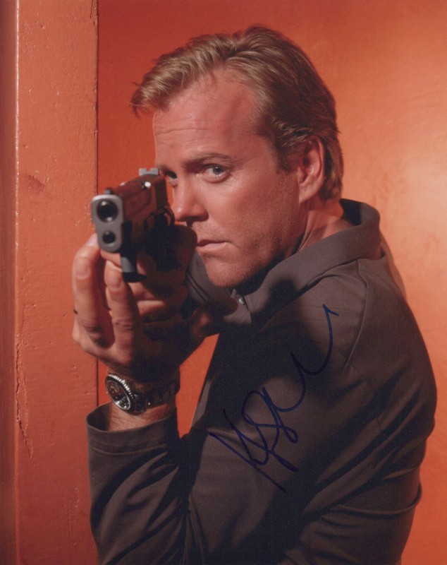 Kiefer Sutherland autograph, lot 967