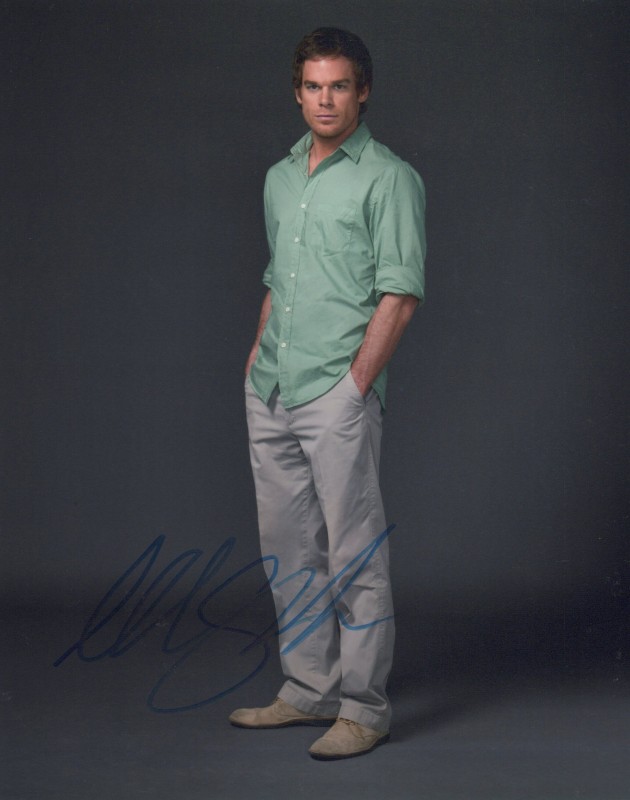 Michael C. Hall autograph, item FP819107