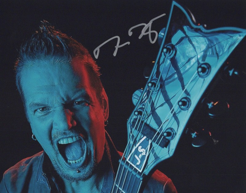 Dan Donegan autograph, item FP823206