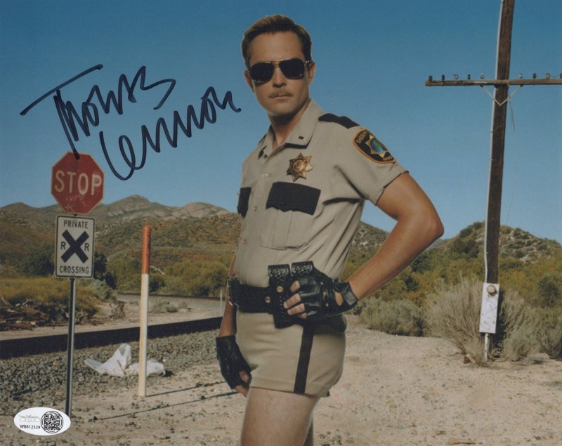 Thomas Lennon autograph, item FP898039