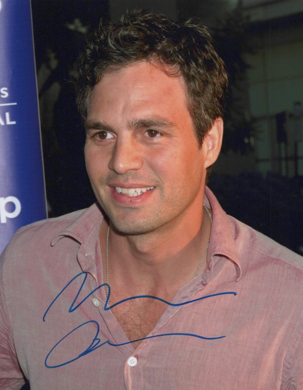 Mark Ruffalo autograph, item FP863731