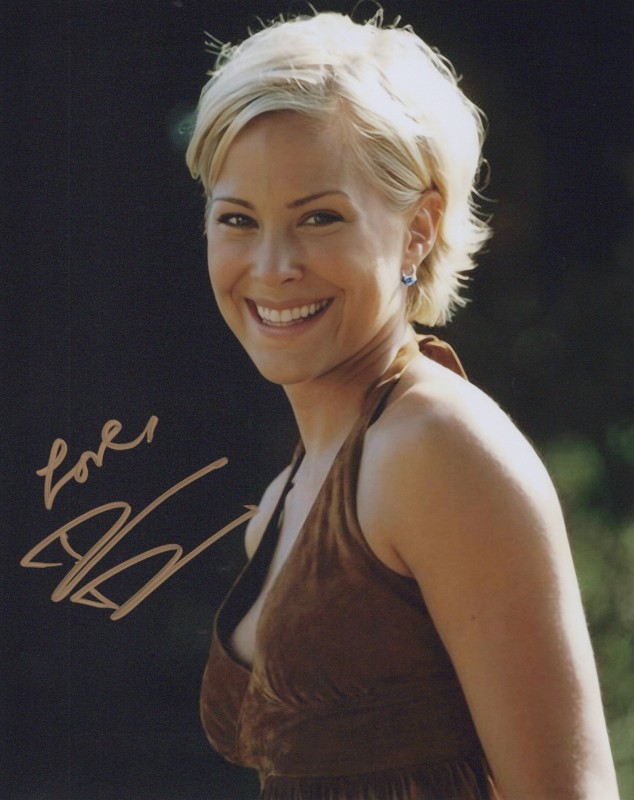 Brittany Daniel autograph, lot 131657