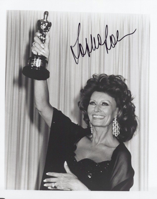 Sophia Loren autograph, item FP895803
