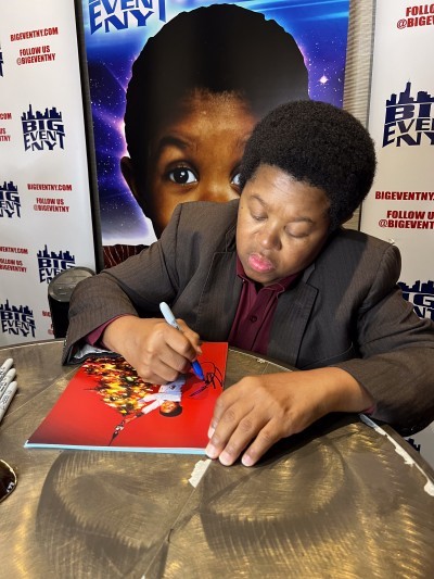Emmanuel Lewis autograph, item FP639680